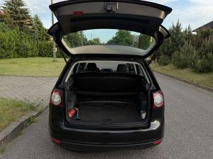 Black Volkswagen Golf Plus 2008 in Vilnius, with an engine capacity of 1.90 L and mileage of 250 thousand km for 1999 €, photo 9 on AUTOMOTO.COM.LV