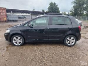 Black Volkswagen Golf Plus 2008 in Vilkaviskis, with an engine capacity of 1.90 L and mileage of 224 thousand km for 2350 €, photo 3 on AUTOMOTO.COM.LV