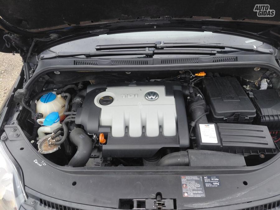 Black Volkswagen Golf Plus 2008 in Vilkaviskis, with an engine capacity of 1.90 L and mileage of 224 thousand km for 2350 €, photo 19 on AUTOMOTO.COM.LV