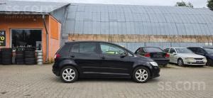 Melns Volkswagen Golf Plus 2008 Valmiera, ar dzinēja tilpumu 1.90 L un nobraukumu 384 tūkst. km par 1400 €, foto 3 vietnē AUTOMOTO.COM.LV