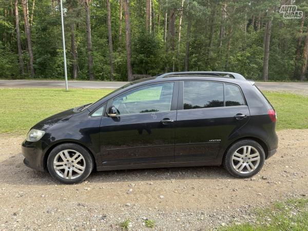 Melns Volkswagen Golf Plus 2008 Anykščiai, ar dzinēja tilpumu 1.90 L un nobraukumu 337 tūkst. km par 2200 €, foto 6 vietnē AUTOMOTO.COM.LV