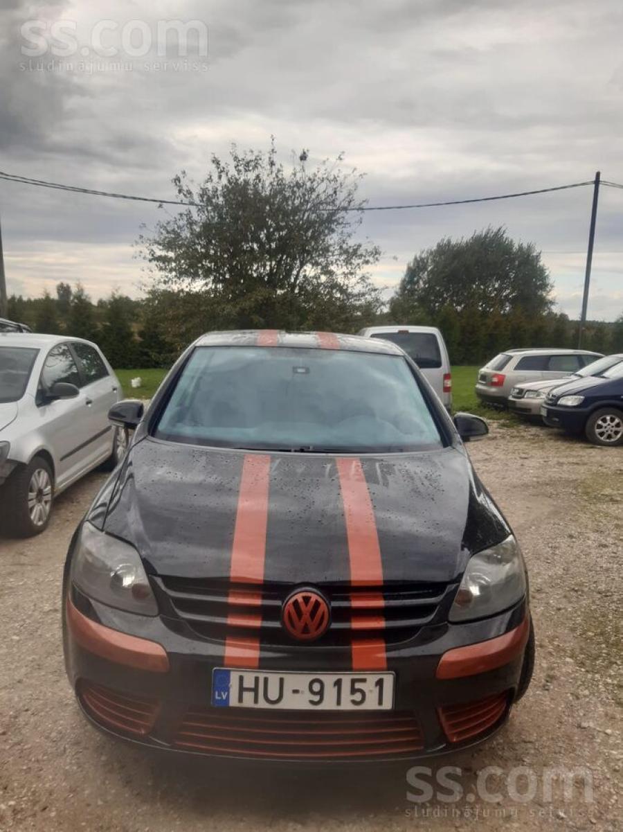 Melns Volkswagen Golf Plus 2008 Tukums, ar dzinēja tilpumu 1.90 L un nobraukumu 0 tūkst. km par 2500 €, foto 3 vietnē AUTOMOTO.COM.LV