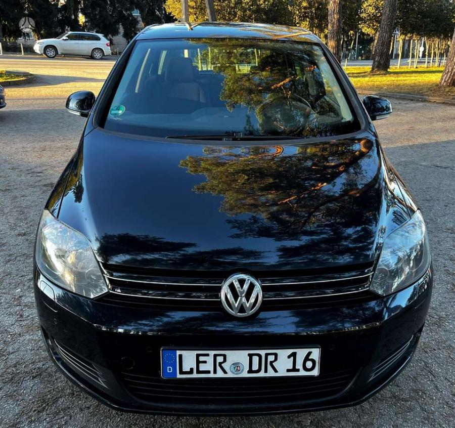 Black Volkswagen Golf Plus 2009 in Vilnius, with an engine capacity of 1.40 L and mileage of 230 thousand km for 4600 €, photo 5 on AUTOMOTO.COM.LV