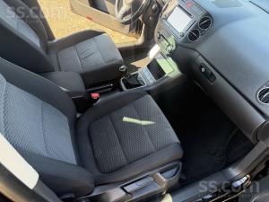 Melns Volkswagen Golf Plus 2009 Rēzekne, ar dzinēja tilpumu 2.00 L un nobraukumu 0 tūkst. km par 4450 €, foto 16 vietnē AUTOMOTO.COM.LV