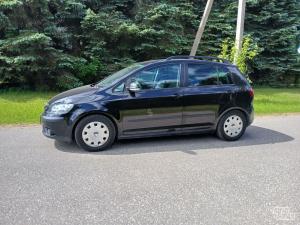 Black Volkswagen Golf Plus 2009 in Utena, with an engine capacity of 1.90 L and mileage of 230 thousand km for 3600 €, photo  on AUTOMOTO.COM.LV