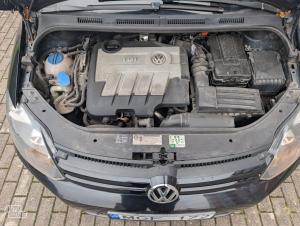 Black Volkswagen Golf Plus 2009 in Klaipeda, with an engine capacity of 2.00 L and mileage of 205 thousand km for 3500 €, photo 10 on AUTOMOTO.COM.LV