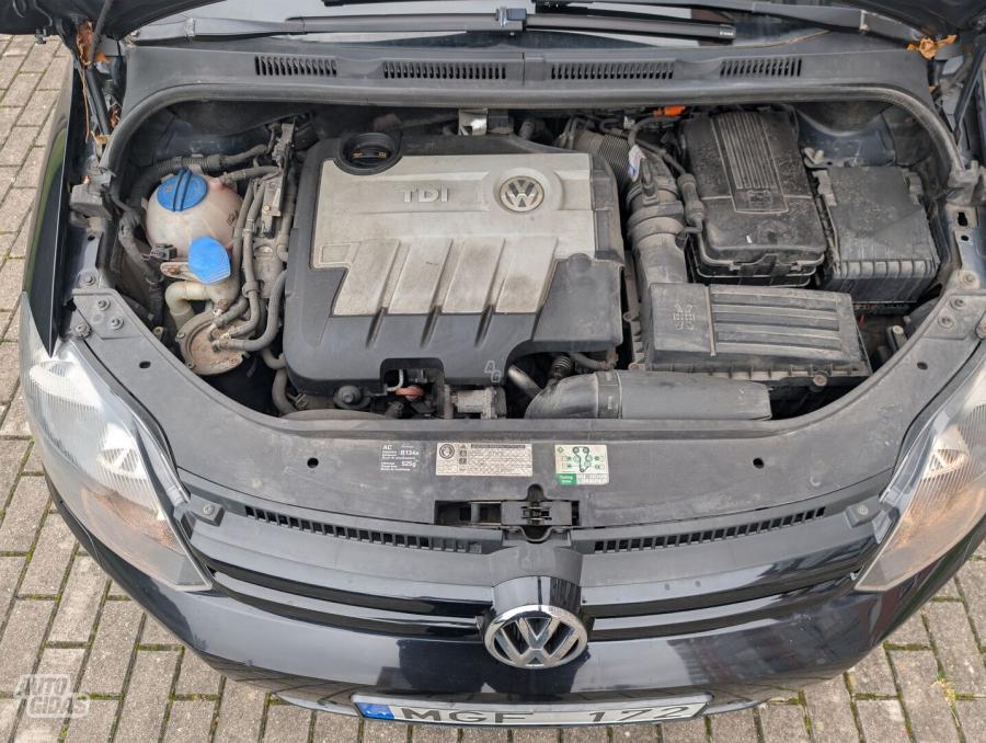 Black Volkswagen Golf Plus 2009 in Klaipeda, with an engine capacity of 2.00 L and mileage of 205 thousand km for 3500 €, photo 10 on AUTOMOTO.COM.LV