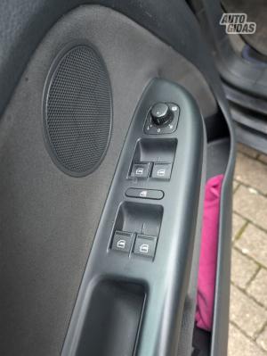 Black Volkswagen Golf Plus 2009 in Klaipeda, with an engine capacity of 2.00 L and mileage of 205 thousand km for 3500 €, photo 15 on AUTOMOTO.COM.LV