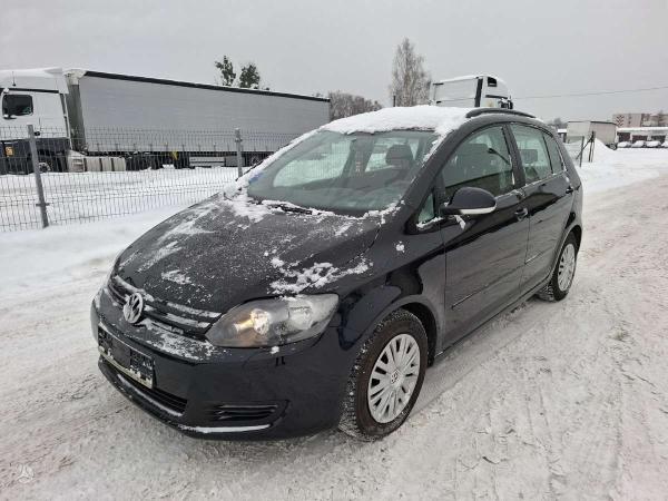 Melns Volkswagen Golf Plus 2010 Prienai, ar dzinēja tilpumu 2.00 L un nobraukumu 257 tūkst. km par 3600 €, foto 1 vietnē AUTOMOTO.COM.LV