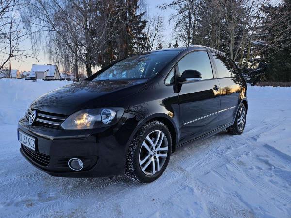 Black Volkswagen Golf Plus 2010 in Radviliskis, with an engine capacity of 1.60 L and mileage of 250 thousand km for 4500 €, photo 1 on AUTOMOTO.COM.LV