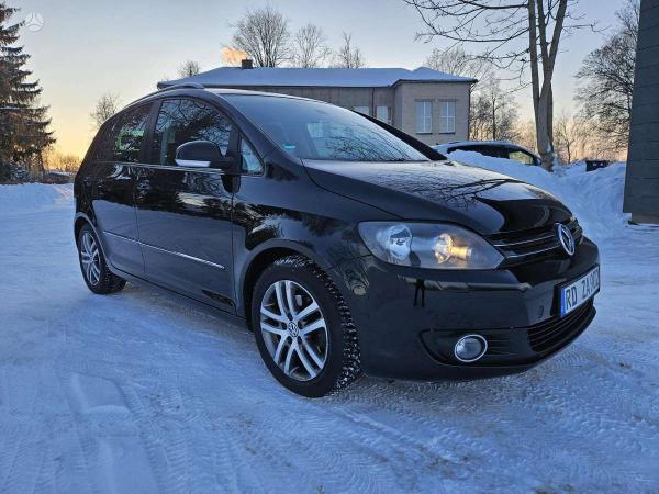 Melns Volkswagen Golf Plus 2010 Radviliškis, ar dzinēja tilpumu 1.60 L un nobraukumu 250 tūkst. km par 4500 €, foto 9 vietnē AUTOMOTO.COM.LV