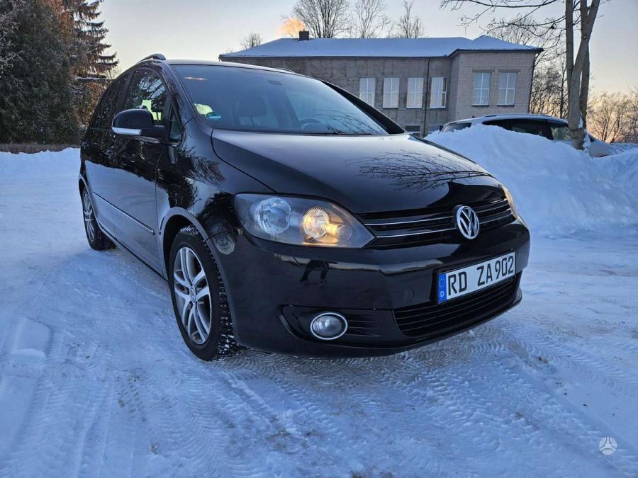 Melns Volkswagen Golf Plus 2010 Radviliškis, ar dzinēja tilpumu 1.60 L un nobraukumu 250 tūkst. km par 4500 €, foto 10 vietnē AUTOMOTO.COM.LV