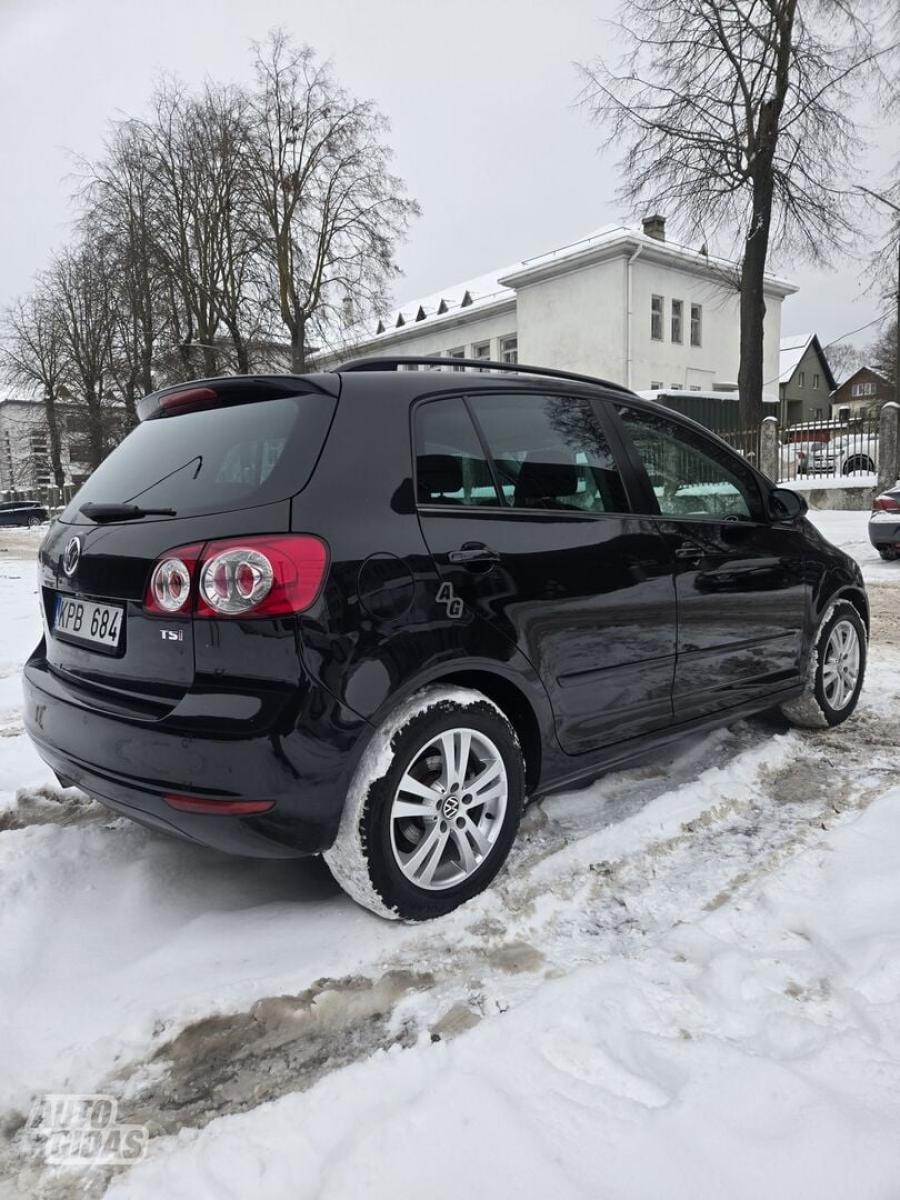 Black Volkswagen Golf Plus 2010 in Kaunas, with an engine capacity of 1.40 L and mileage of 235 thousand km for 4500 €, photo 5 on AUTOMOTO.COM.LV
