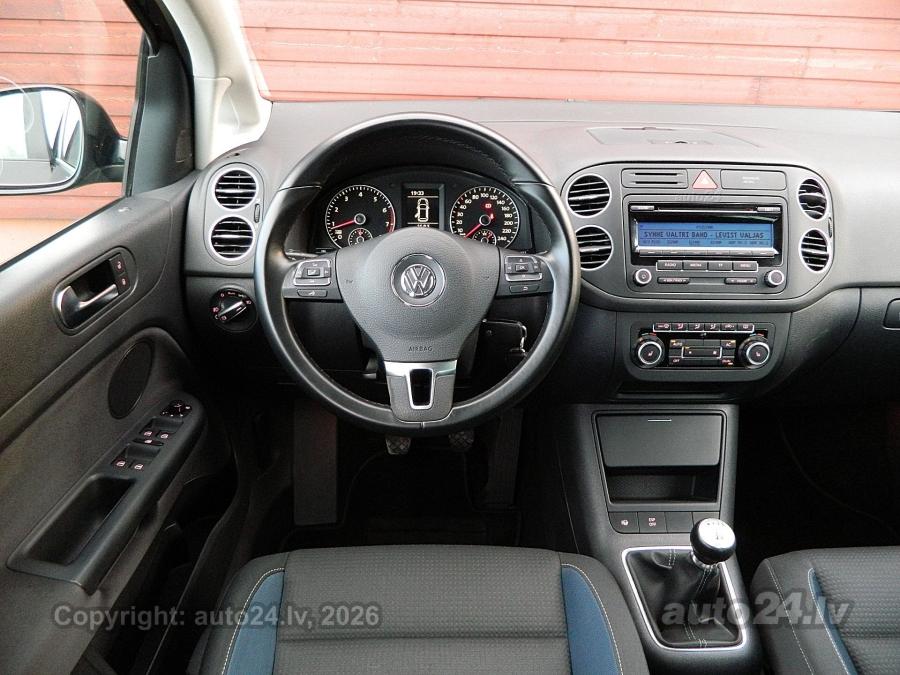 Black Volkswagen Golf Plus 2010 in Viljandi, with an engine capacity of 1.40 L and mileage of 228 thousand km for 3490 €, photo 13 on AUTOMOTO.COM.LV