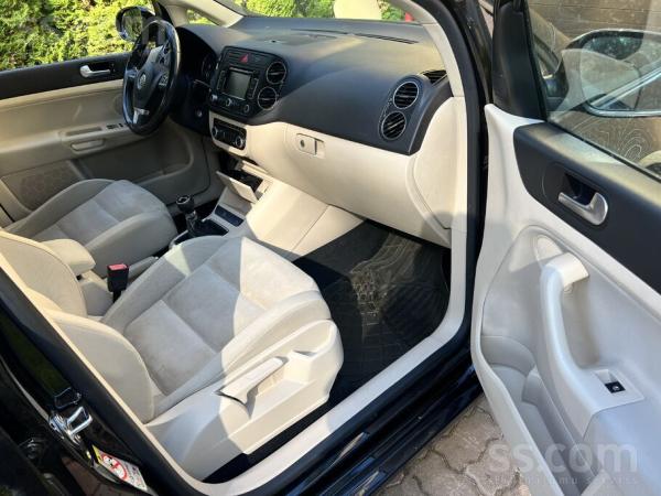 Melns Volkswagen Golf Plus 2010 Rīga, ar dzinēja tilpumu 2.00 L un nobraukumu 232 tūkst. km par 4500 €, foto 7 vietnē AUTOMOTO.COM.LV
