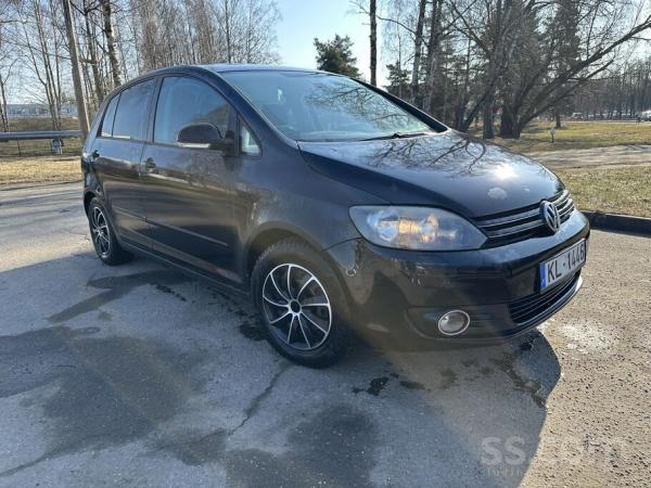 Melns Volkswagen Golf Plus 2010 Rīga, ar dzinēja tilpumu 1.60 L un nobraukumu 366 tūkst. km par 2700 €, foto 2 vietnē AUTOMOTO.COM.LV