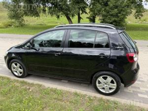 Melns Volkswagen Golf Plus 2010 Rēzekne, ar dzinēja tilpumu 1.60 L un nobraukumu 0 tūkst. km par 3950 €, foto 5 vietnē AUTOMOTO.COM.LV
