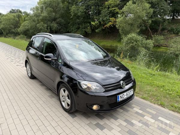 Melns Volkswagen Golf Plus 2010 Rēzekne, ar dzinēja tilpumu 1.60 L un nobraukumu 0 tūkst. km par 3950 €, foto 9 vietnē AUTOMOTO.COM.LV