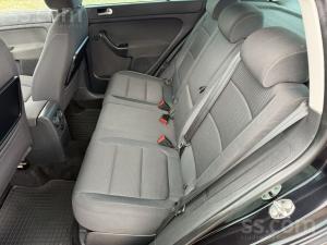 Melns Volkswagen Golf Plus 2010 Rēzekne, ar dzinēja tilpumu 1.60 L un nobraukumu 0 tūkst. km par 3950 €, foto 13 vietnē AUTOMOTO.COM.LV