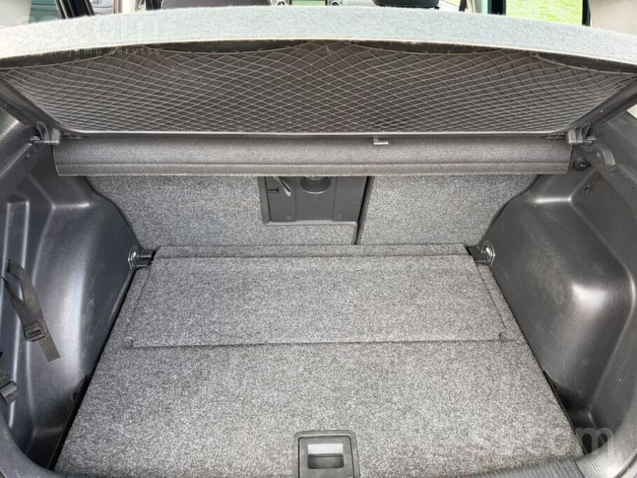 Melns Volkswagen Golf Plus 2010 Rēzekne, ar dzinēja tilpumu 1.60 L un nobraukumu 0 tūkst. km par 3950 €, foto 17 vietnē AUTOMOTO.COM.LV
