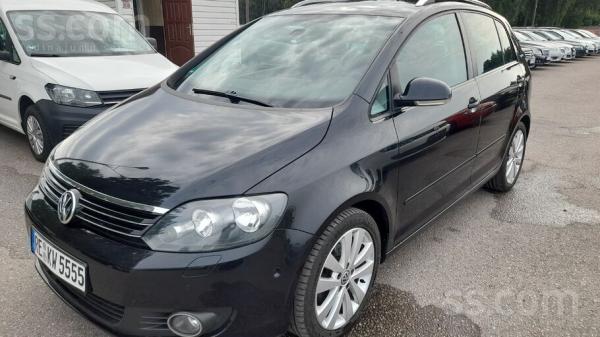 Black Volkswagen Golf Plus 2010 in Riga, with an engine capacity of 1.90 L and mileage of 280 thousand km for 4400 €, photo 5 on AUTOMOTO.COM.LV