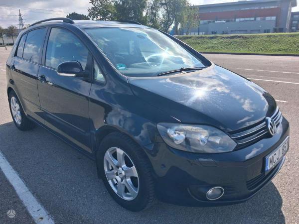 Melns Volkswagen Golf Plus 2010 Šauļi, ar dzinēja tilpumu 1.40 L un nobraukumu 172 tūkst. km par 5000 €, foto 6 vietnē AUTOMOTO.COM.LV