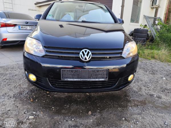 Volkswagen Golf Plus 2010 Utena vietnē Melns Volkswagen Golf Plus 2010 Utena, ar dzinēja tilpumu 1.60 L un nobraukumu 260 tūkst. km par 3900 €, foto 3 vietnē AUTOMOTO.COM.LV