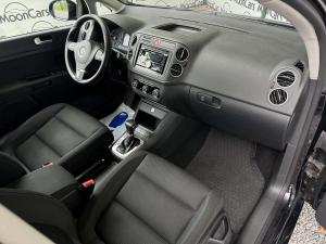 Melns Volkswagen Golf Plus 2010 Viļņa, ar dzinēja tilpumu 1.40 L un nobraukumu 155 tūkst. km par 5200 €, foto 16 vietnē AUTOMOTO.COM.LV