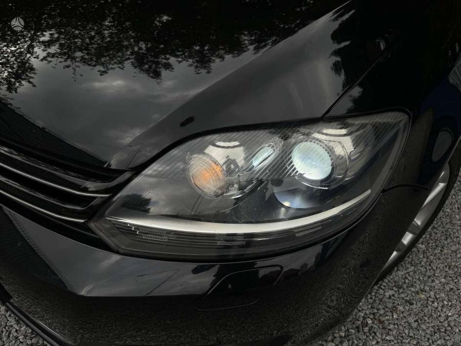 Melns Volkswagen Golf Plus 2010 Viļņa, ar dzinēja tilpumu 1.40 L un nobraukumu 155 tūkst. km par 5200 €, foto 25 vietnē AUTOMOTO.COM.LV