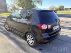 Black Volkswagen Golf Plus 2010 in Riga, with an engine capacity of 1.40 L and mileage of 268 thousand km for 1580 €, photo 5 on AUTOMOTO.COM.LV