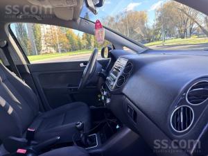 Black Volkswagen Golf Plus 2010 in Riga, with an engine capacity of 1.40 L and mileage of 268 thousand km for 1580 €, photo 12 on AUTOMOTO.COM.LV