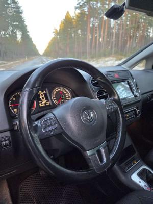 Black Volkswagen Golf Plus 2011 in Kaunas, with an engine capacity of 2.00 L and mileage of 295 thousand km for 5700 €, photo 11 on AUTOMOTO.COM.LV
