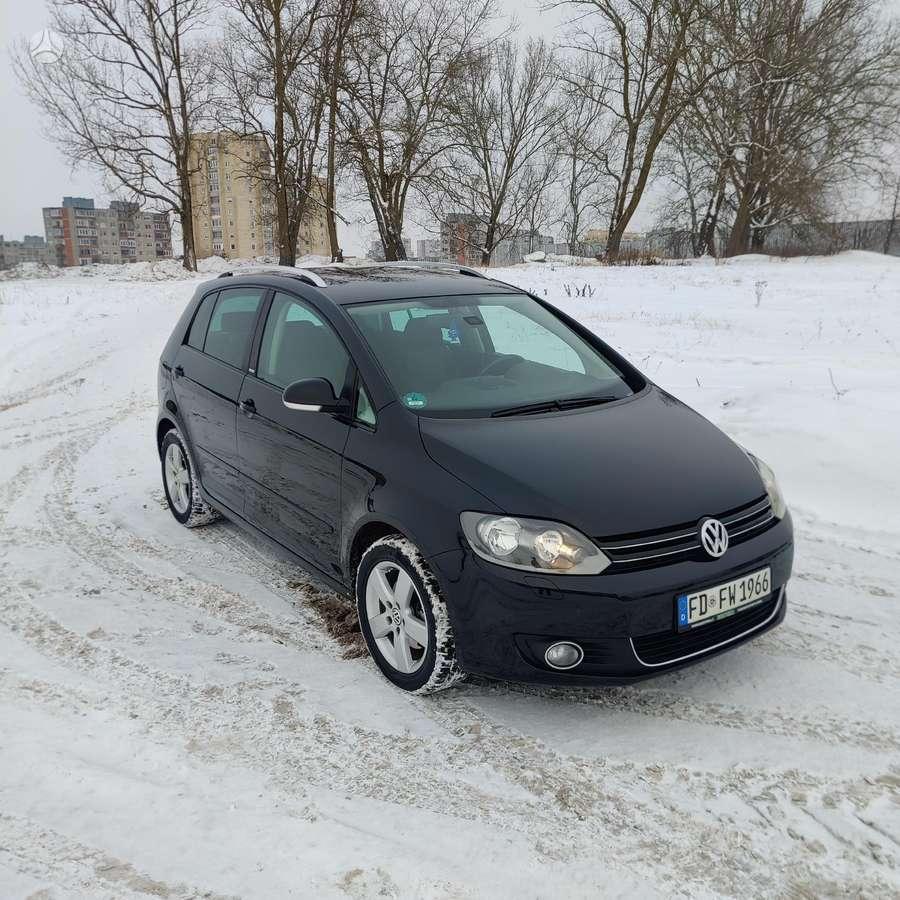 Melns Volkswagen Golf Plus 2011 Šauļi, ar dzinēja tilpumu 1.97 L un nobraukumu 211 tūkst. km par 5400 €, foto 3 vietnē AUTOMOTO.COM.LV