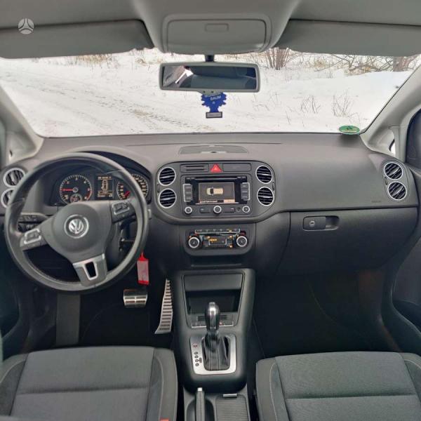 Melns Volkswagen Golf Plus 2011 Šauļi, ar dzinēja tilpumu 1.97 L un nobraukumu 211 tūkst. km par 5400 €, foto 9 vietnē AUTOMOTO.COM.LV