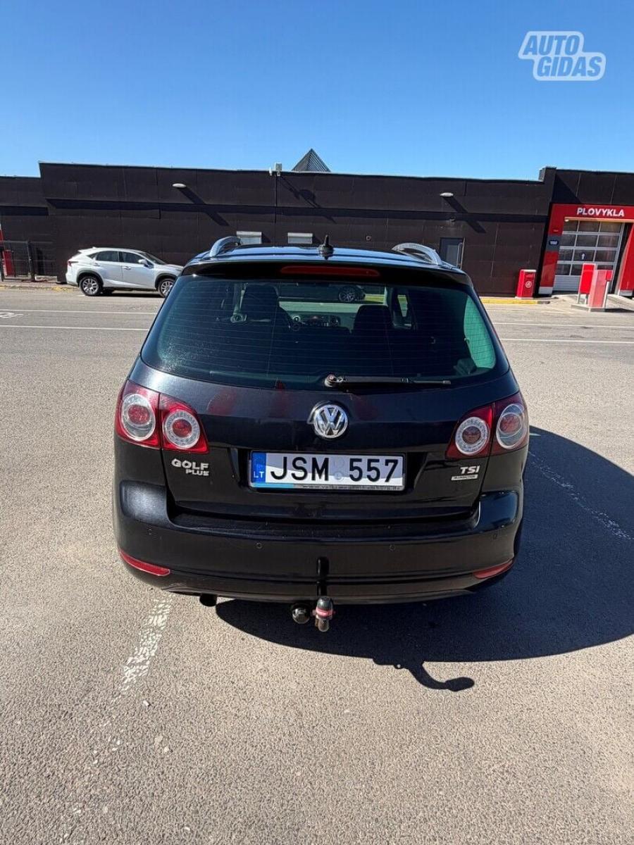 Black Volkswagen Golf Plus 2011 in Vilnius, with an engine capacity of 1.20 L and mileage of 253 thousand km for 3900 €, photo 6 on AUTOMOTO.COM.LV