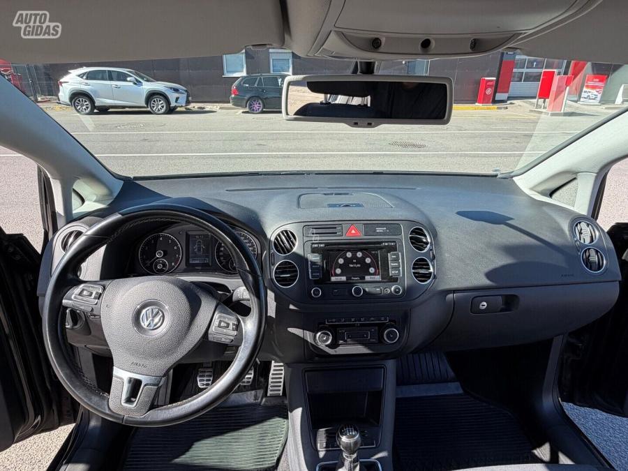 Black Volkswagen Golf Plus 2011 in Vilnius, with an engine capacity of 1.20 L and mileage of 253 thousand km for 3900 €, photo 13 on AUTOMOTO.COM.LV