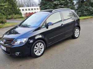 Черный Фольксваген Гольф Плюс 2011 в Рига, объемом двигателя 1.60 л и пробегом 210 тыс. км за 5490 €, фото  на AUTOMOTO.COM.LV