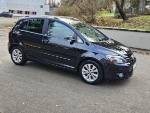 Melns Volkswagen Golf Plus 2011 Rīga, ar dzinēja tilpumu 1.60 L un nobraukumu 210 tūkst. km par 5490 €, foto 6 vietnē AUTOMOTO.COM.LV