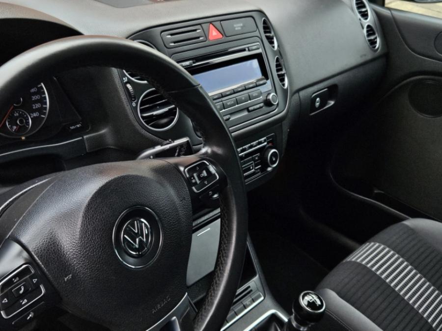 Melns Volkswagen Golf Plus 2011 Rīga, ar dzinēja tilpumu 1.60 L un nobraukumu 210 tūkst. km par 5490 €, foto 25 vietnē AUTOMOTO.COM.LV