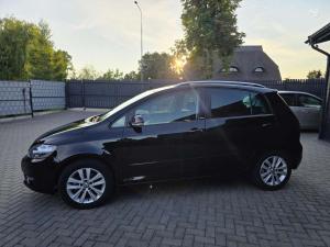 Black Volkswagen Golf Plus 2011 in Kaunas, with an engine capacity of 1.60 L and mileage of 230 thousand km for 5600 €, photo 4 on AUTOMOTO.COM.LV