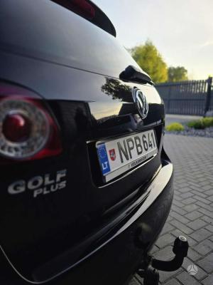 Black Volkswagen Golf Plus 2011 in Kaunas, with an engine capacity of 1.60 L and mileage of 230 thousand km for 5600 €, photo 6 on AUTOMOTO.COM.LV