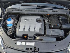 Black Volkswagen Golf Plus 2011 in Kaunas, with an engine capacity of 1.60 L and mileage of 230 thousand km for 5600 €, photo 11 on AUTOMOTO.COM.LV