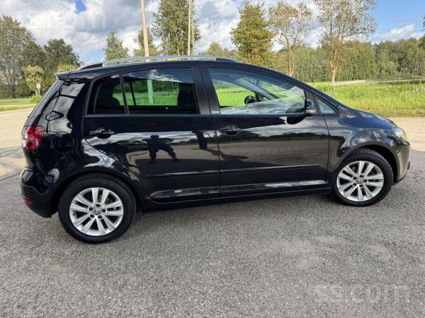 Melns Volkswagen Golf Plus 2011 Ogre, ar dzinēja tilpumu 1.40 L un nobraukumu 143 tūkst. km par 5970 €, foto 7 vietnē AUTOMOTO.COM.LV