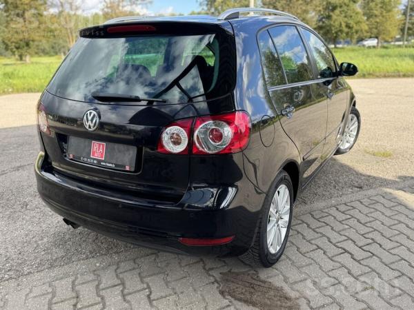 Melns Volkswagen Golf Plus 2011 Ogre, ar dzinēja tilpumu 1.40 L un nobraukumu 143 tūkst. km par 5970 €, foto 10 vietnē AUTOMOTO.COM.LV