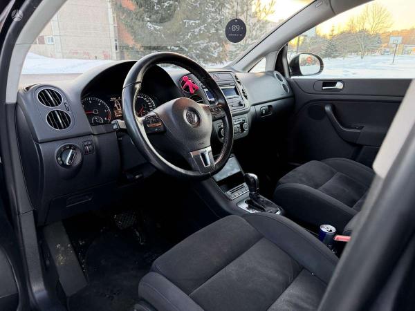 Melns Volkswagen Golf Plus 2012 Kauņa, ar dzinēja tilpumu 1.60 L un nobraukumu 334 tūkst. km par 4000 €, foto 9 vietnē AUTOMOTO.COM.LV