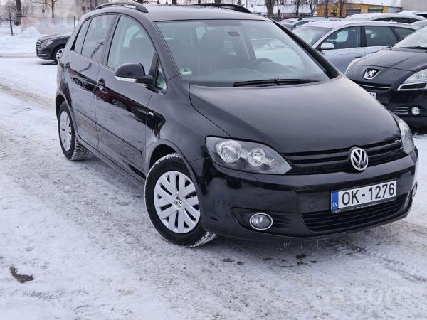 Melns Volkswagen Golf Plus 2012 Talsi, ar dzinēja tilpumu 1.60 L un nobraukumu 263 tūkst. km par 5790 €, foto 1 vietnē AUTOMOTO.COM.LV