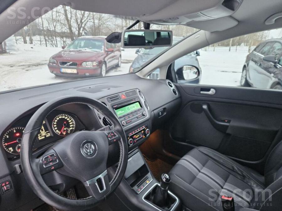 Melns Volkswagen Golf Plus 2012 Talsi, ar dzinēja tilpumu 1.60 L un nobraukumu 263 tūkst. km par 5790 €, foto 11 vietnē AUTOMOTO.COM.LV