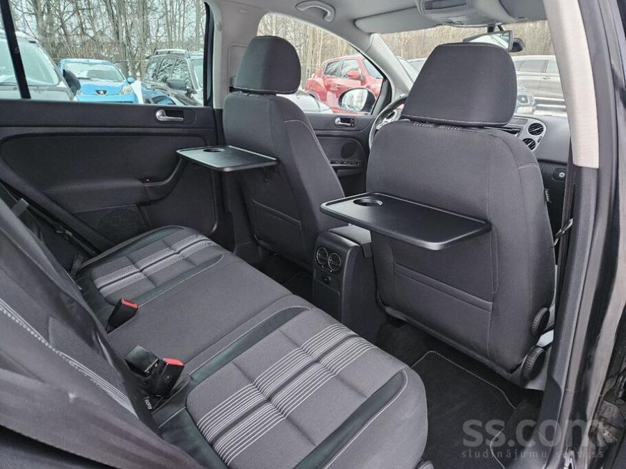 Melns Volkswagen Golf Plus 2012 Talsi, ar dzinēja tilpumu 1.60 L un nobraukumu 263 tūkst. km par 5790 €, foto 17 vietnē AUTOMOTO.COM.LV