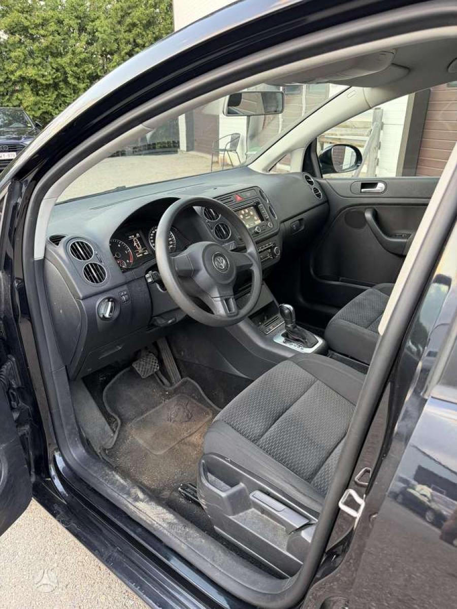 Melns Volkswagen Golf Plus 2012 Utena, ar dzinēja tilpumu 1.60 L un nobraukumu 269 tūkst. km par 4200 €, foto 15 vietnē AUTOMOTO.COM.LV
