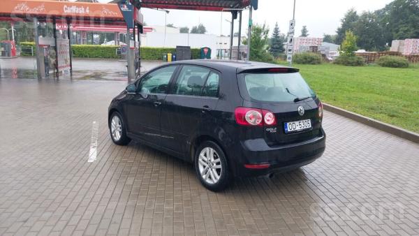 Melns Volkswagen Golf Plus 2012 Jelgava, ar dzinēja tilpumu 1.60 L un nobraukumu 217 tūkst. km par 4850 €, foto 3 vietnē AUTOMOTO.COM.LV